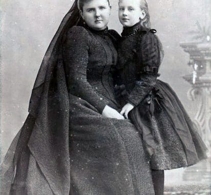 Queens Regent: Emma of Waldeck and Pyrmont - History of Royal Women