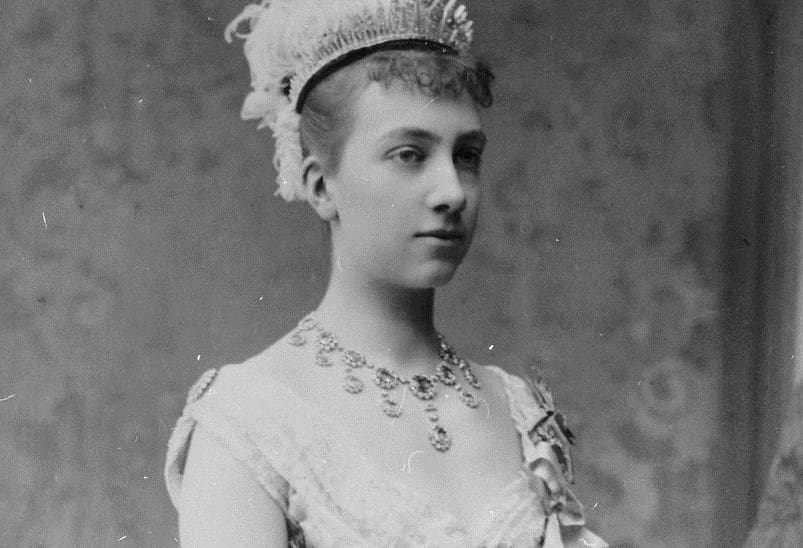 Victoria_of_Baden,_Queen_of_Sweden1 - History of Royal Women