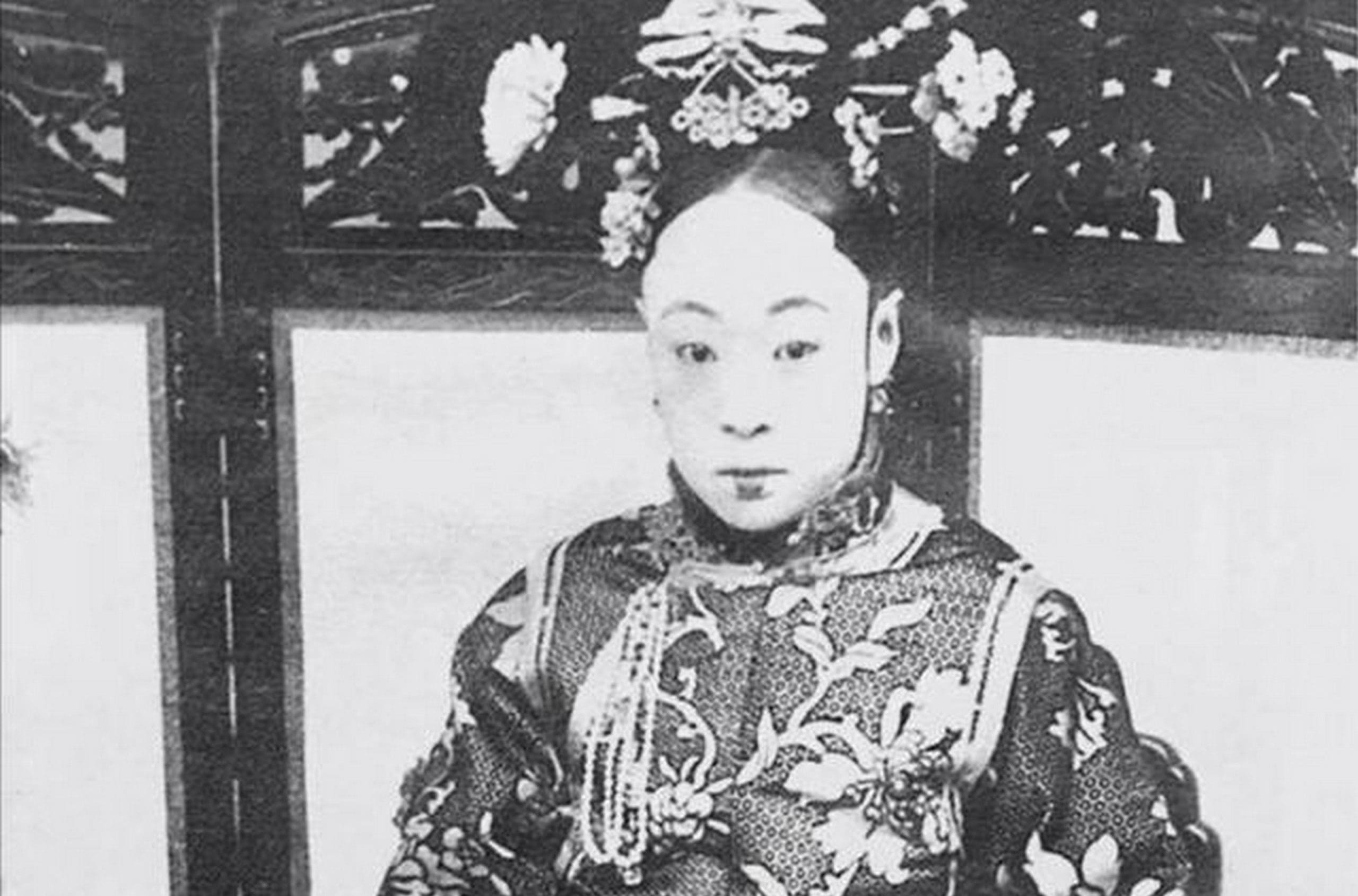 Princess Youlan - Emperor Puyi's birthmother who committed suicide ...